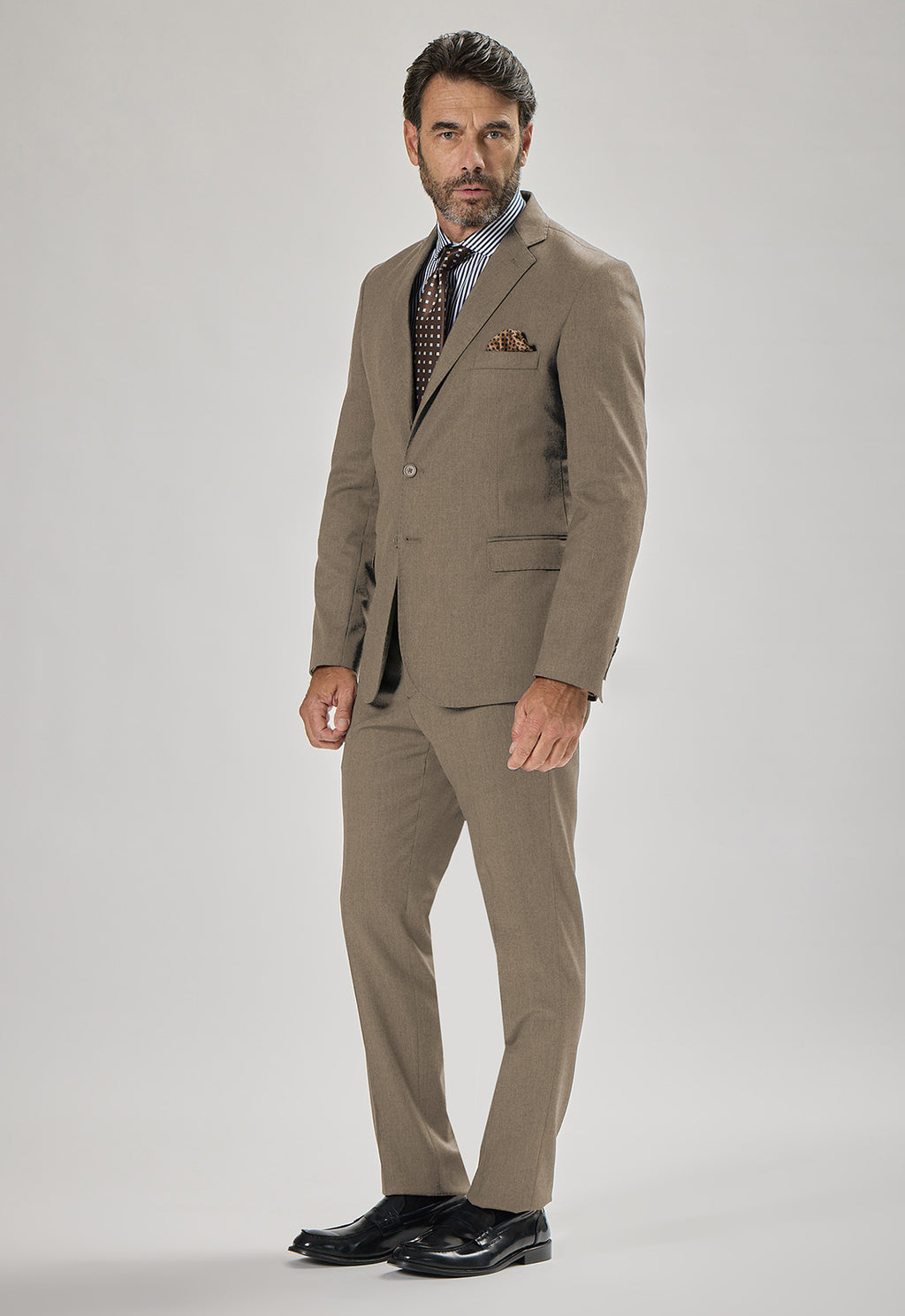 Classic Regular Fit Suit in Compact Worsted Wool – Sartoria Italiana ...